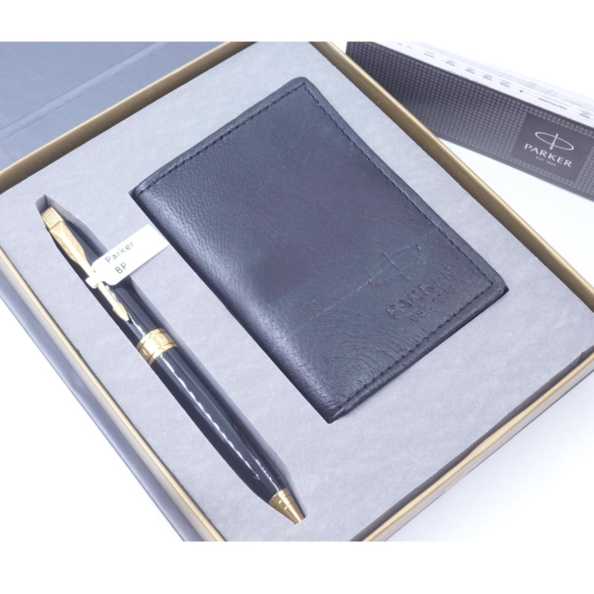 Parker Model: 14911 Aster Lacque Black color Body with golden clip ...