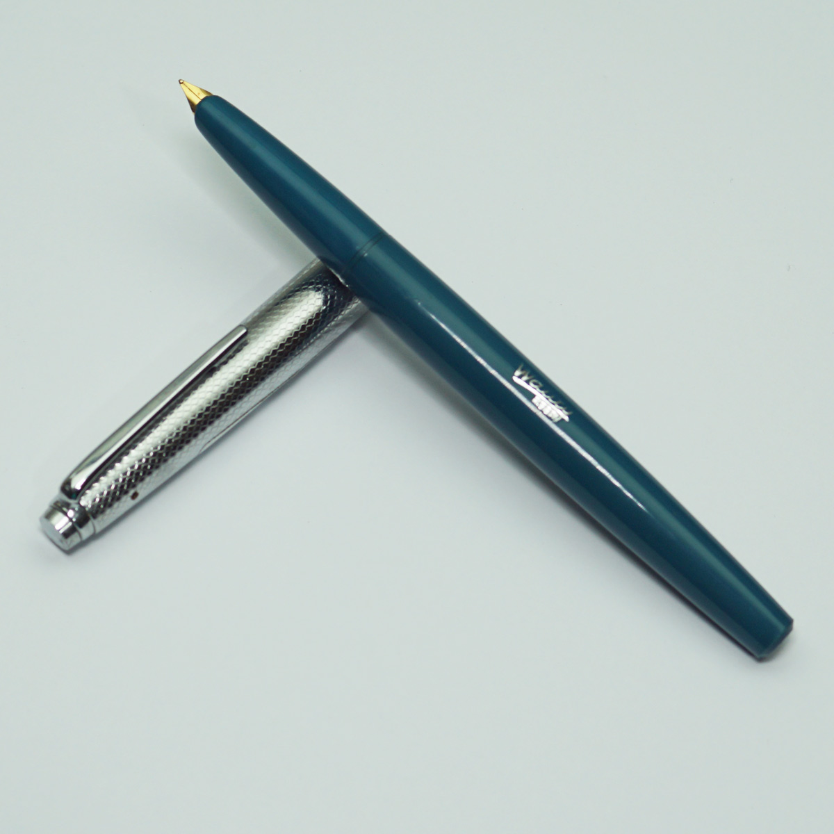 Airmail Wality 77RD Light Blue Body Pen Model : 18139