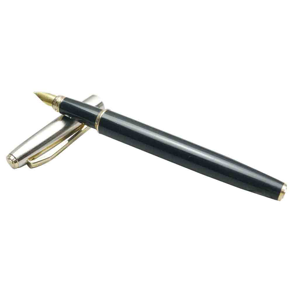 Gama No 13 - Black Body Silver Cap Fountain Pen Model: 18243