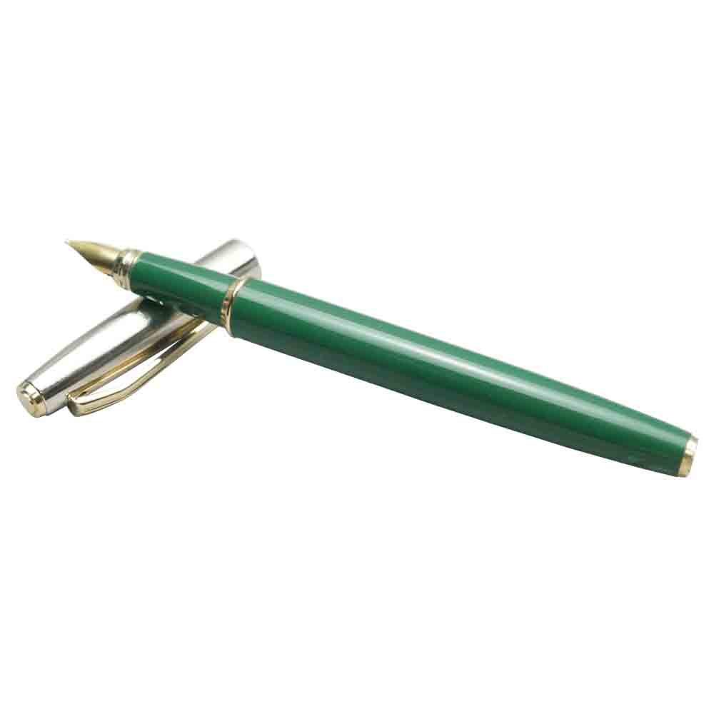 Gama No 13 - Green Body & Silver Cap Fountain Pen Model: 18245
