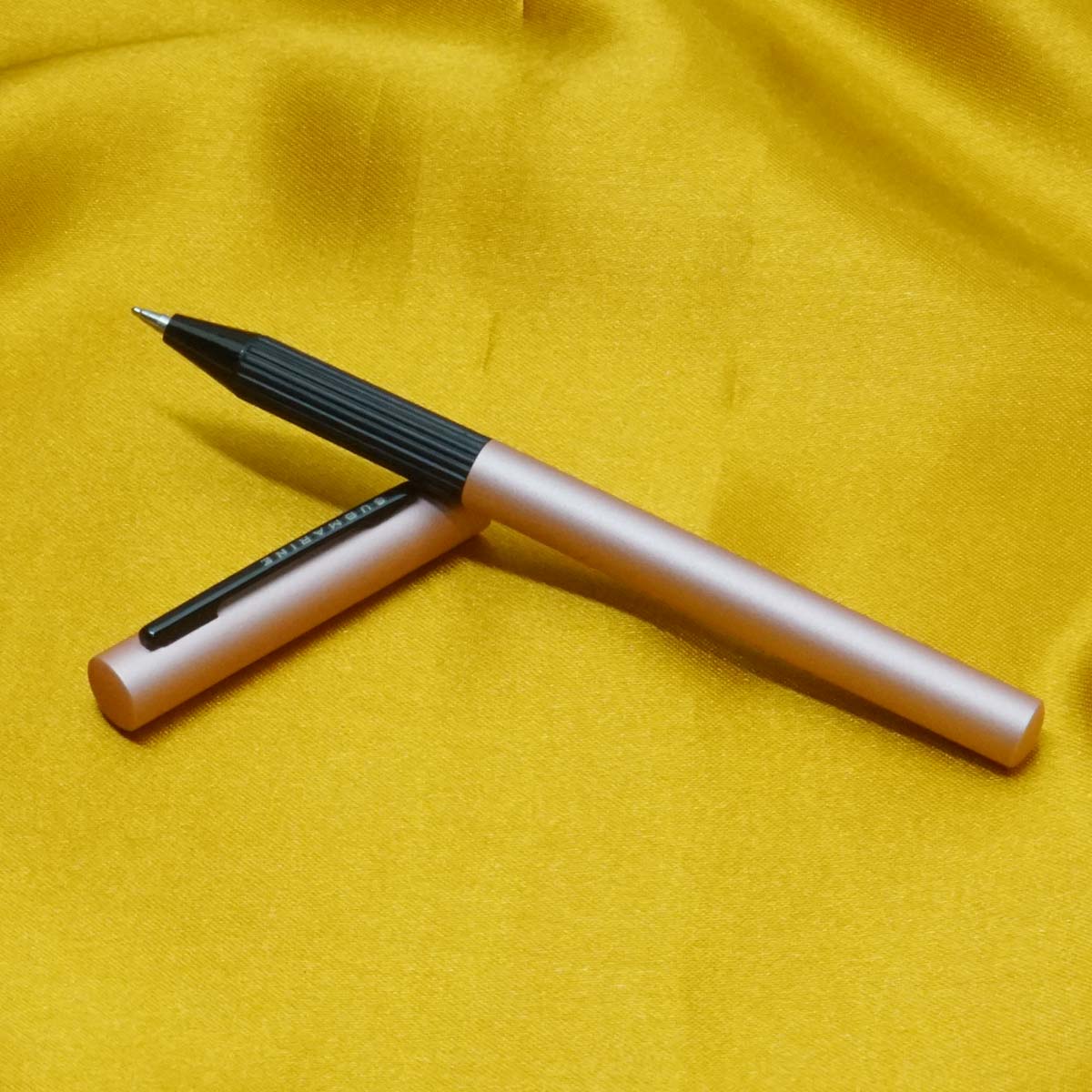 Submarine 1083 Slim Peach Color Body With Black Clip And Grip Medium ...