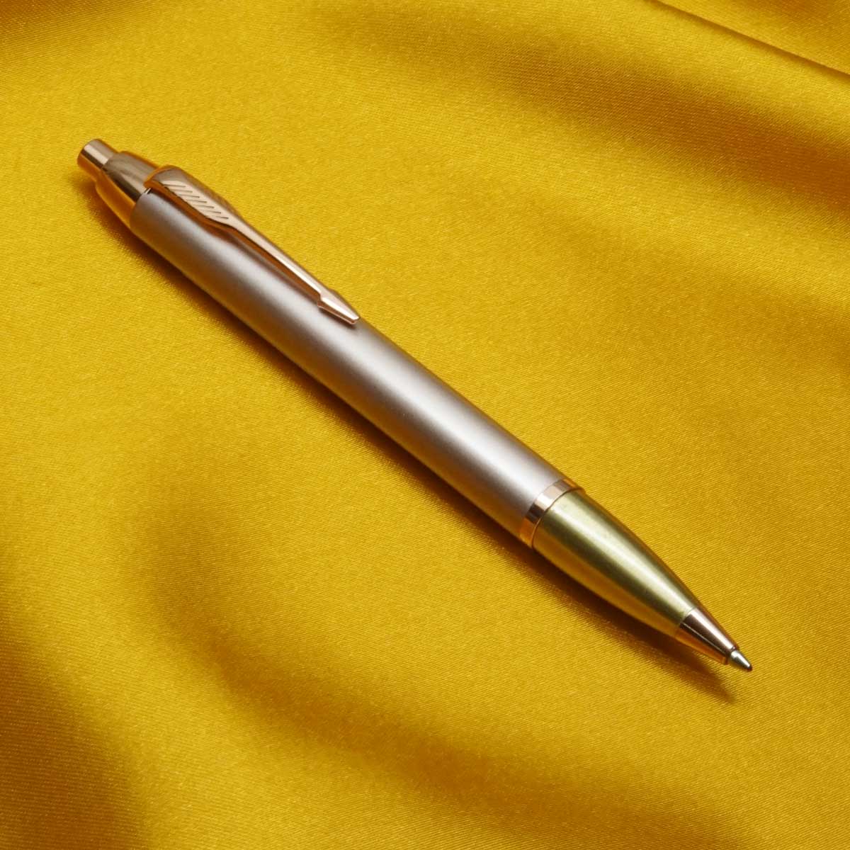 penhouse.in Rose Gold body Retractable - Click Medium Point Ball Pen ...