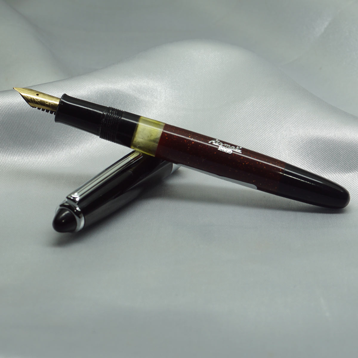 Airmail Wality 69P Brown Glitter Body and Bottom with Window Piston ...