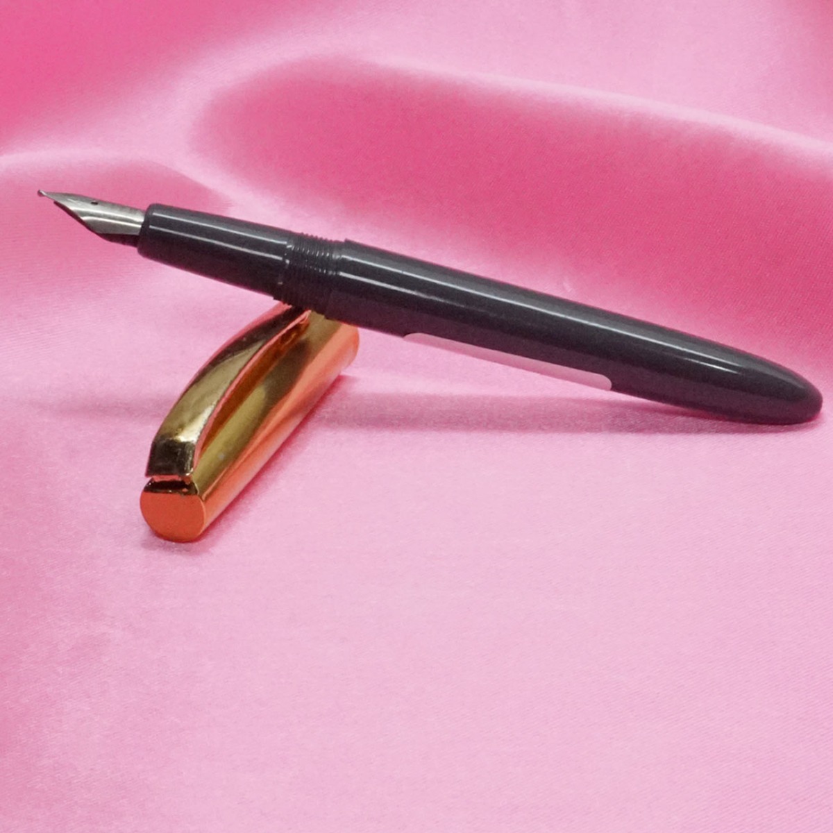 Bril B1 Grey Color Body Gold Color Cap No.5 SSF Folded Nib Eye Dropper ...