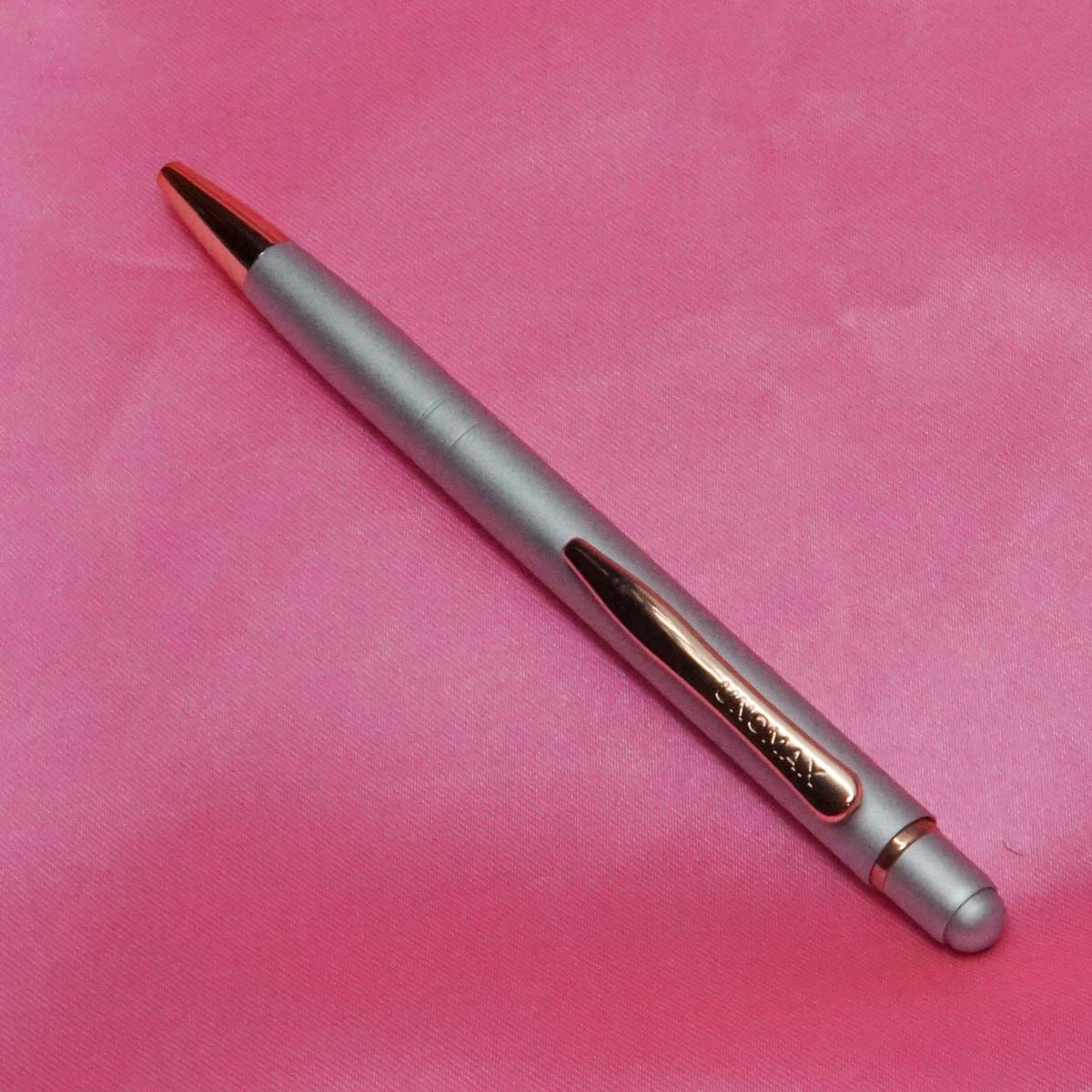 Unomax Soft Touch Silverr Color Body With Fine Tip Copper Clip Click ...