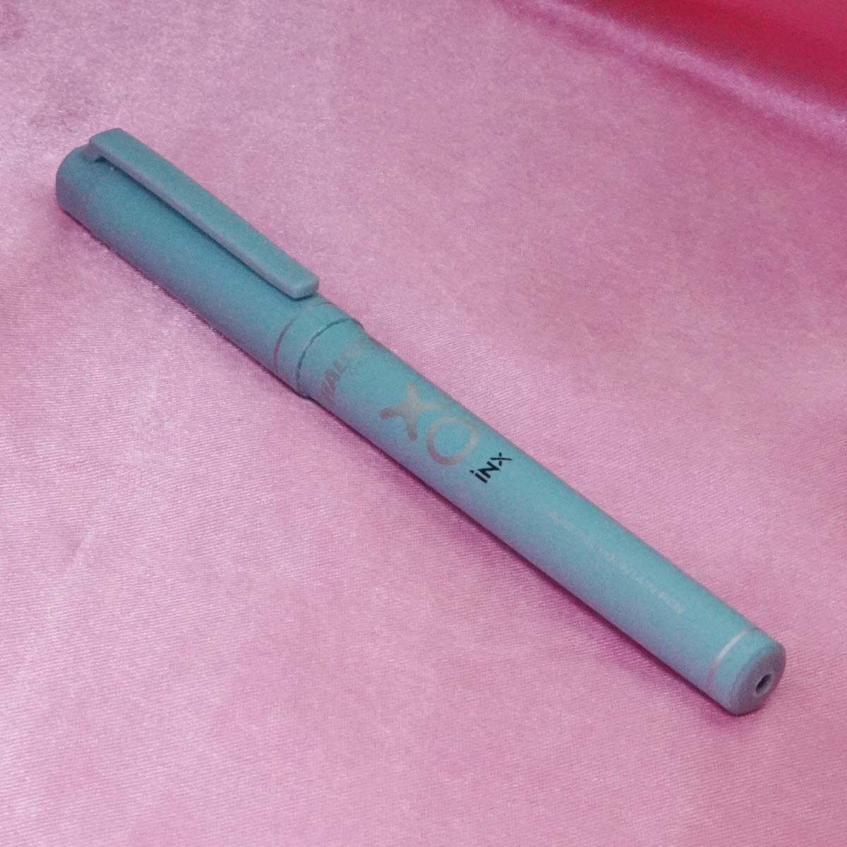 Hauser INX XO Blue Color Body With Fine Nib Catridge And Convertor Type ...