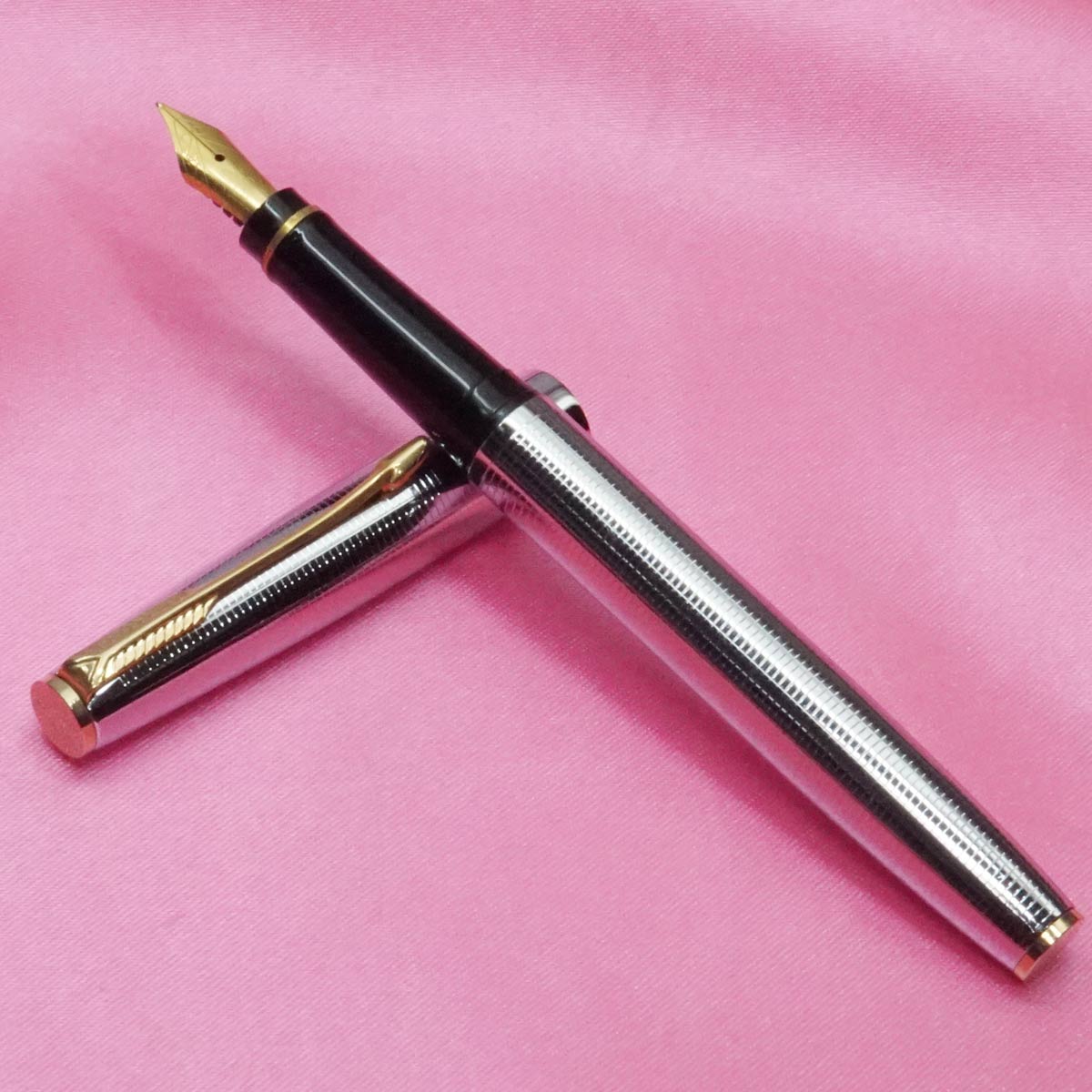 Oliver 48 Full Steel Designed Body Black Grip With Gold Trim 5.5 Fine ...