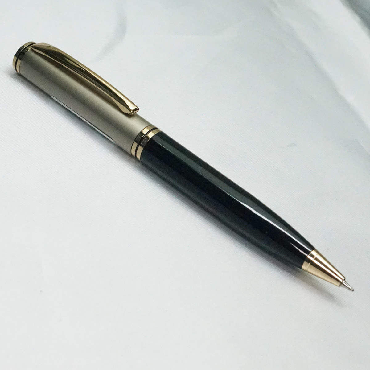 penhouse.in Black Color Body Grey Color Cap Twist Ball Pen SKU 21869