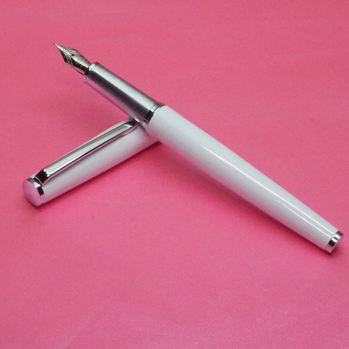 Jinhao 95 White Color Body With Silver Clip and Silver Trims Fine Tip ...