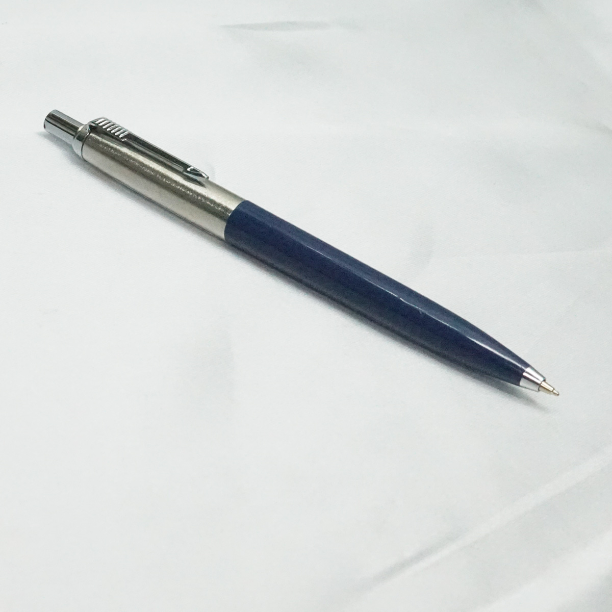 Penhouse.in Blue Color Body With Silver Clip Fine Tip Retractable Ball ...