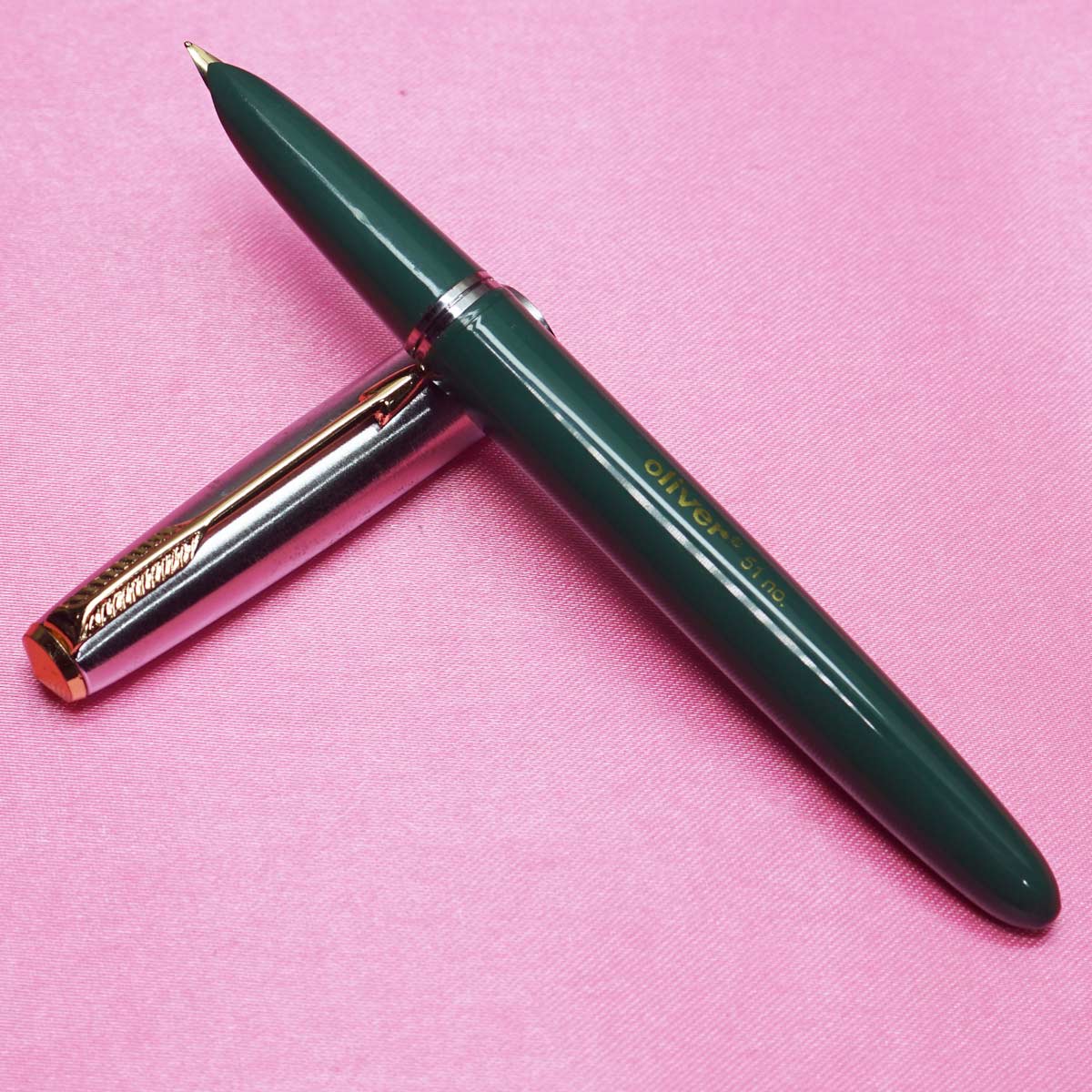 Oliver 51 HS Green Color Body With Gold Clip and Silver Trims Fine Nib ...