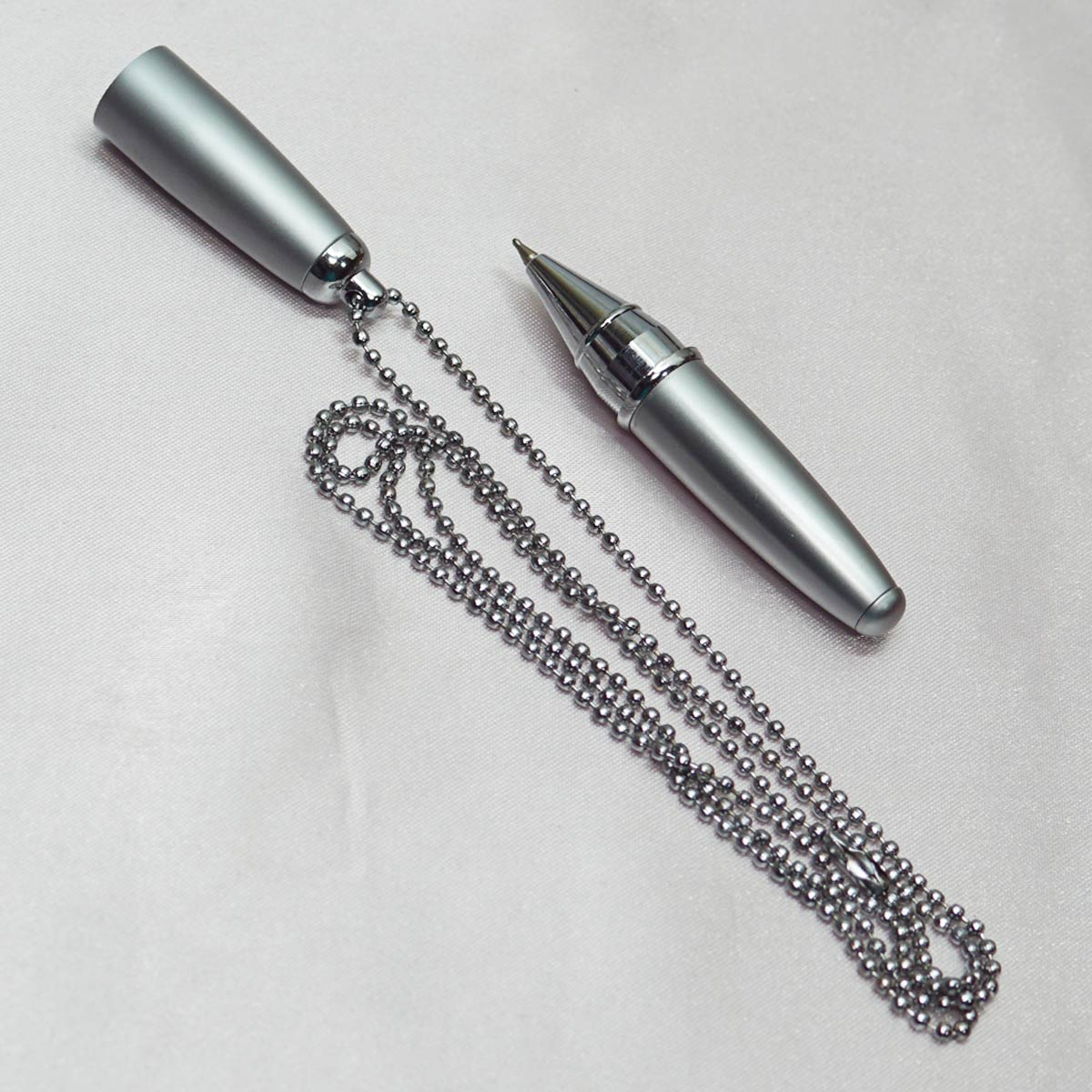 Submarine Short Full Silver Body and Cap With Chain On Clip Fine Tip ...