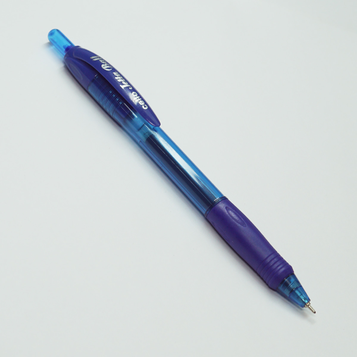 Cello Jetta Transparent Blue Color Body With Ergonomic Grip and Fine ...