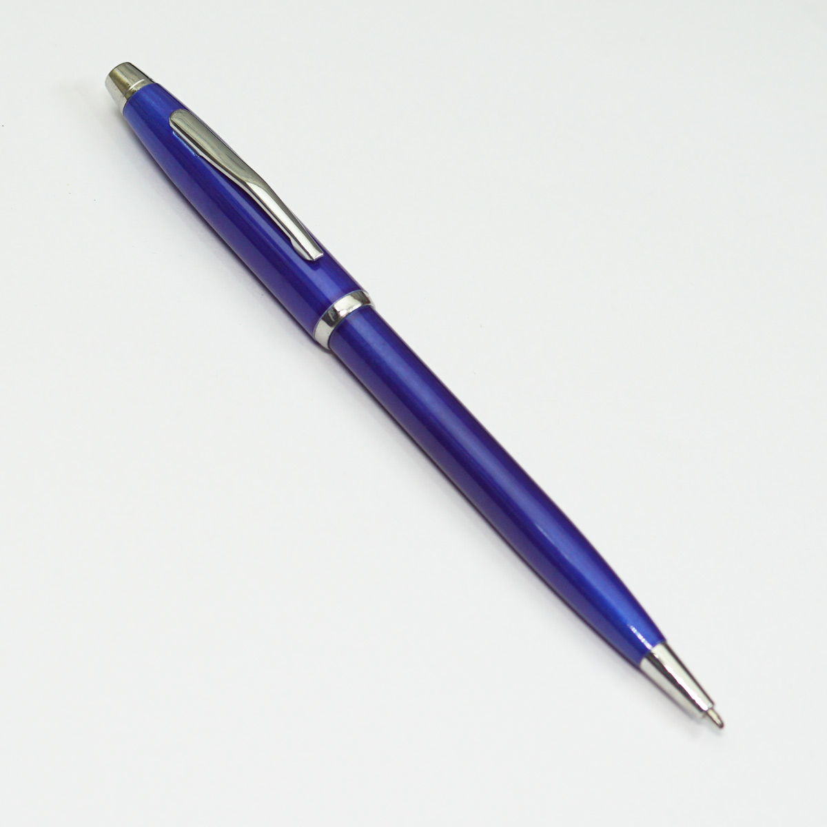 penhouse.in Blue Color Body With Silver Clip Medium Tip Twist Type Ball ...