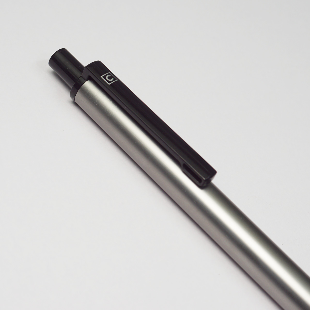 Cello Success Select Grey Color Body With Black Clip Fine Tip Click ...