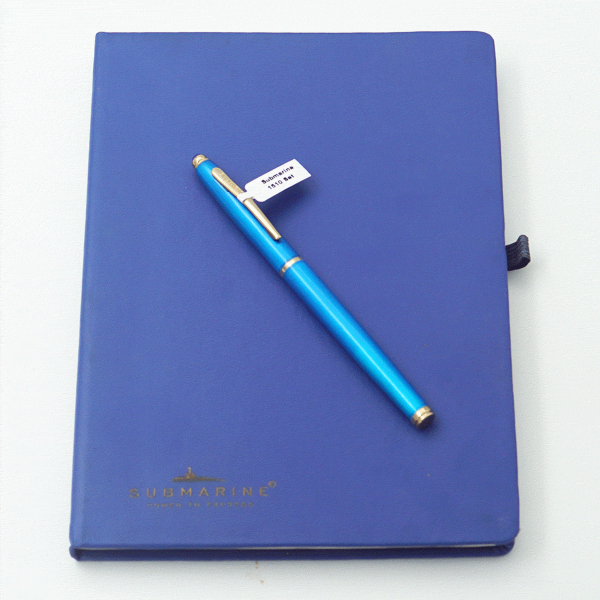 Submarine 1510 Blue Color Body With Blue Cap And Gold Clip Medium Tip ...