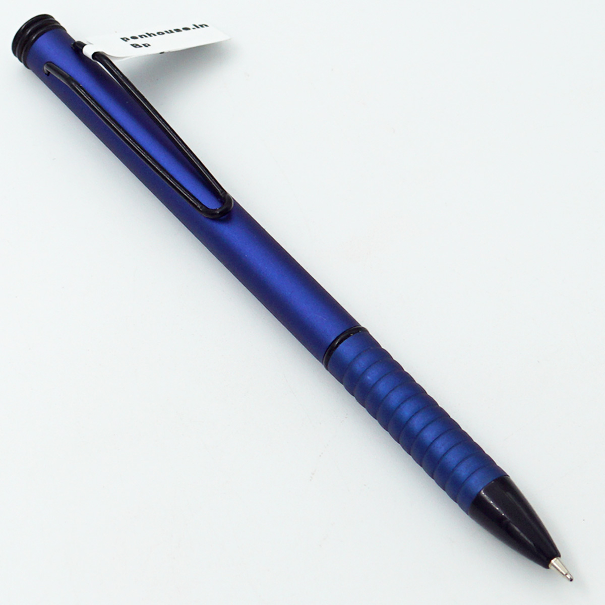 penhouse.in Blue Color Body With Black Color Clip Fine Tip Twist Type ...