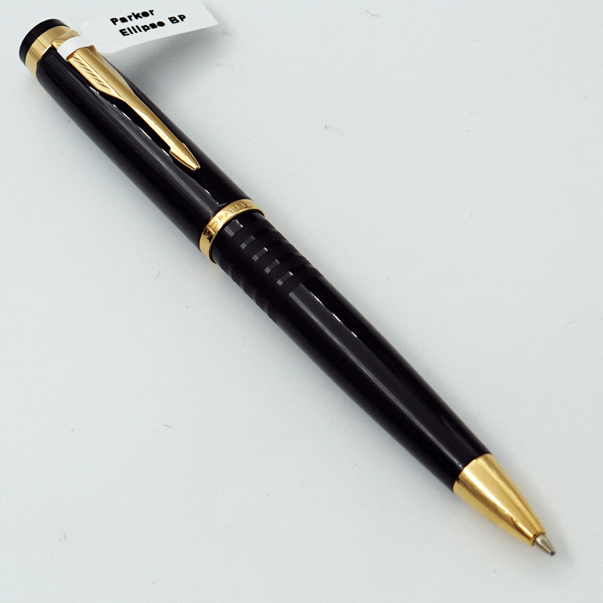 Parker Ellipse Royal Black Color Body With Golden Color Clip Medium Tip ...