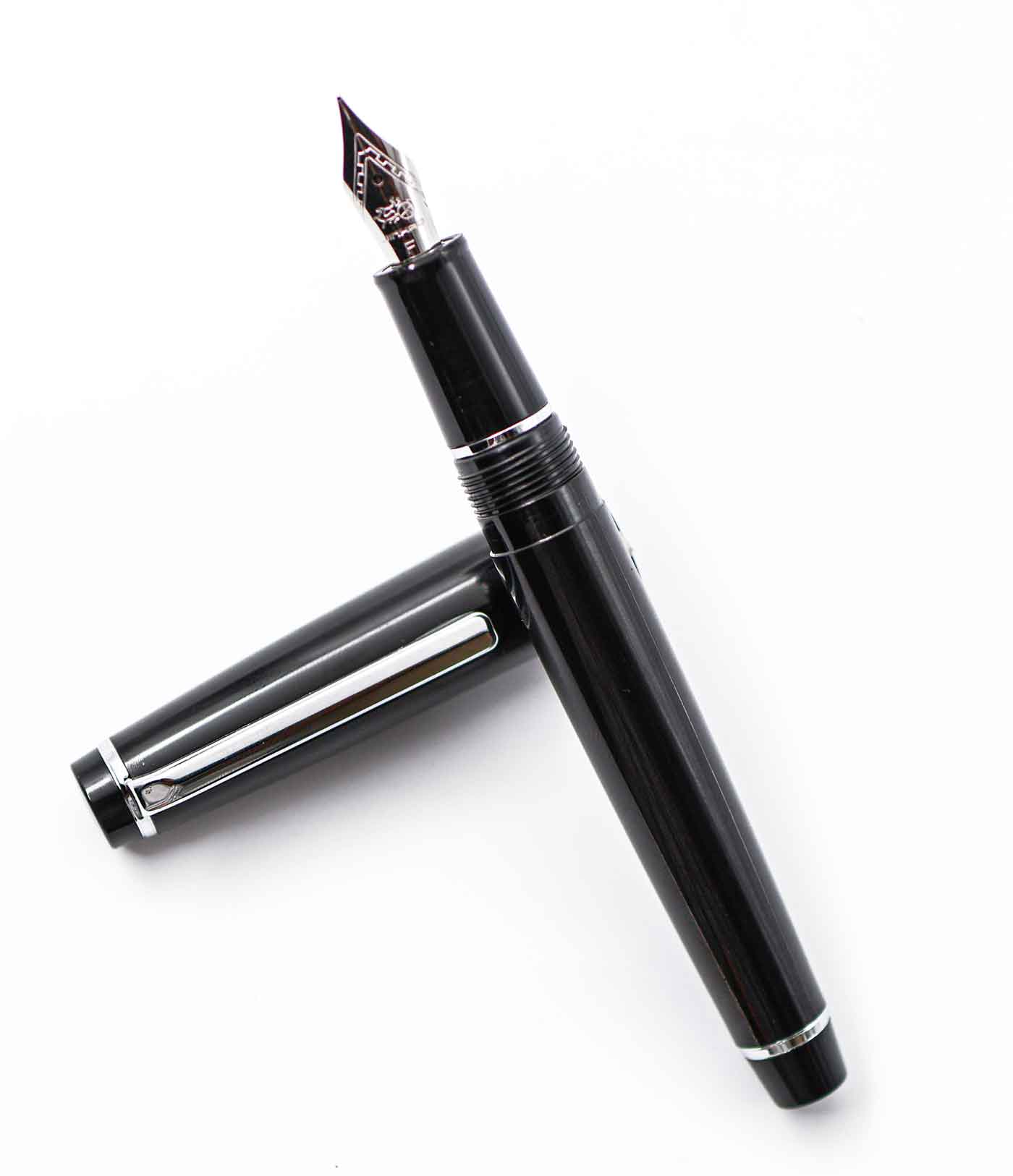 Jinhao 01 Black Color With Silver Clip And Trim Fine Nib Converter Type Short Fountain Pen SKU 25183