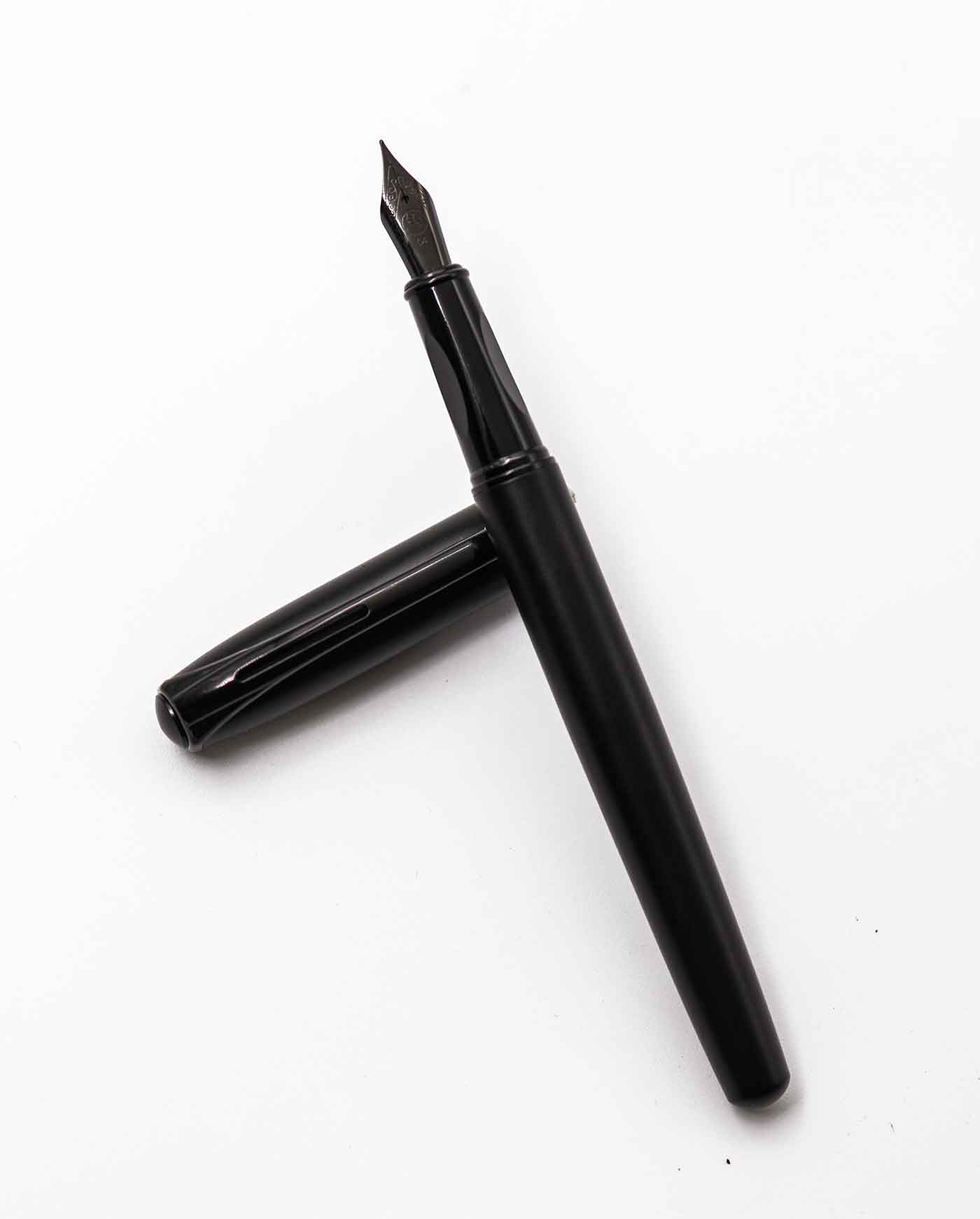 Luoshi 3306 Matt Black Body With Glossy Black Clip And Grip Fine Nib ...