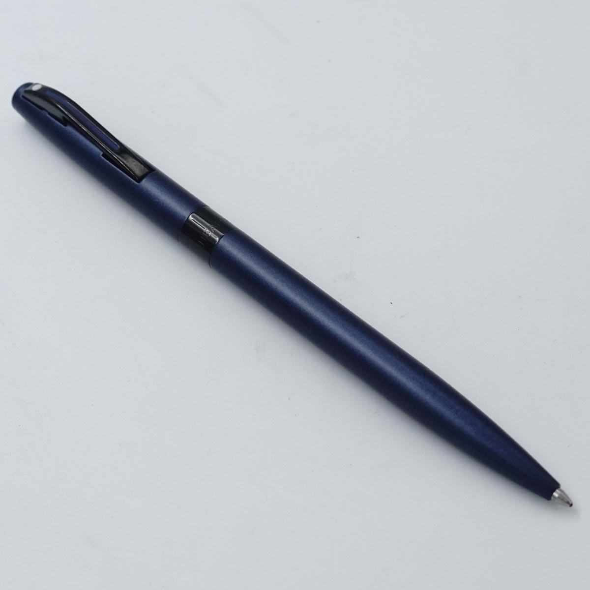 Sheaffer 9018 Matt Blue Color Body With Black Clip And Trim Medium Tip ...