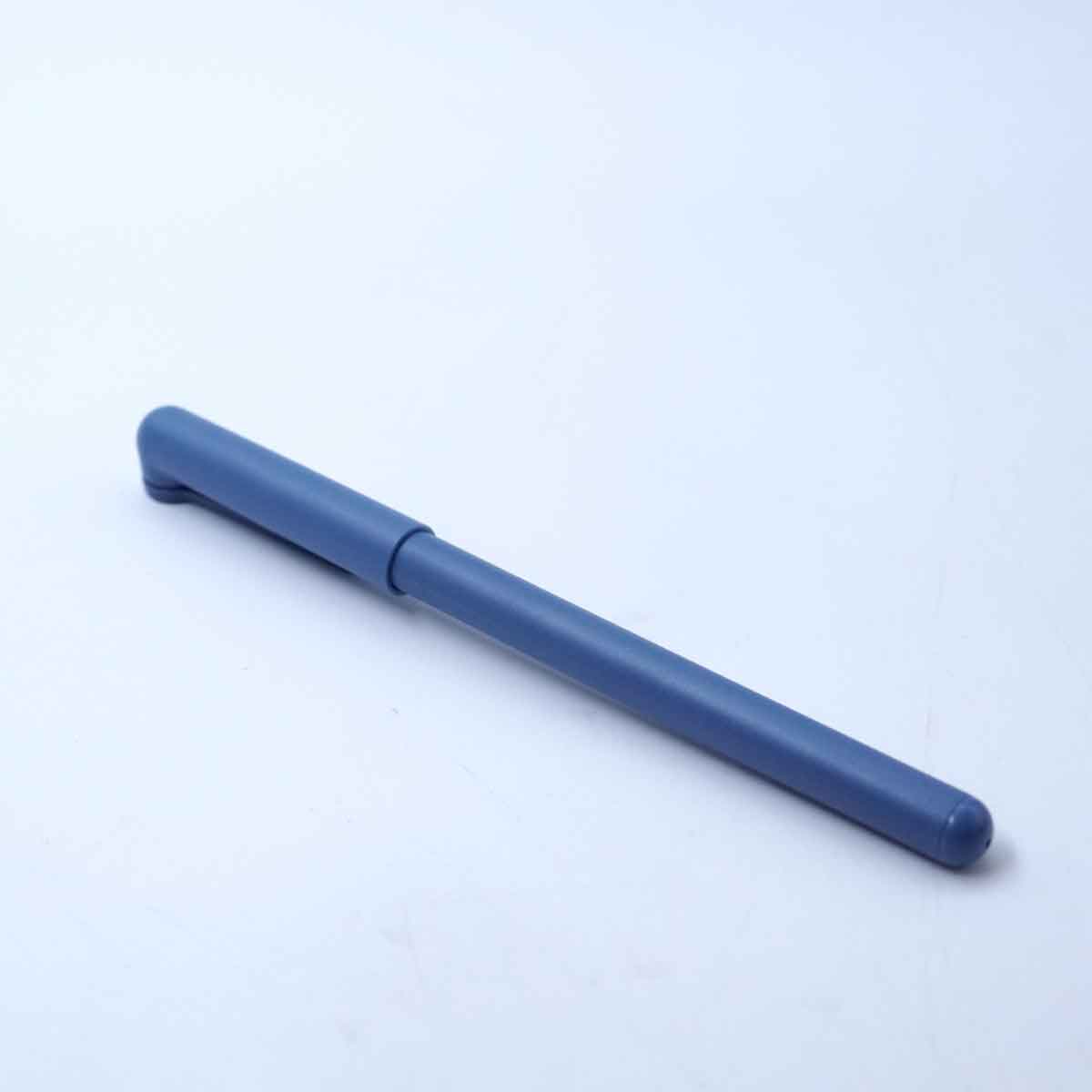 Classmate-04030503 Spin 0.7 ball pen-spin your ideals dark blue color ...