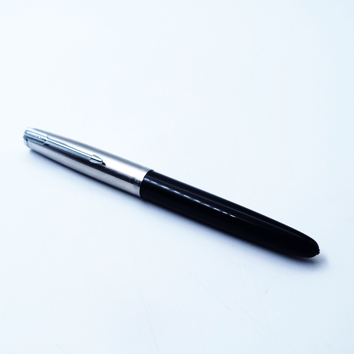 Hero 616 Model Black Color Body With Silver Cap Rubber Sac Fine Nib ...