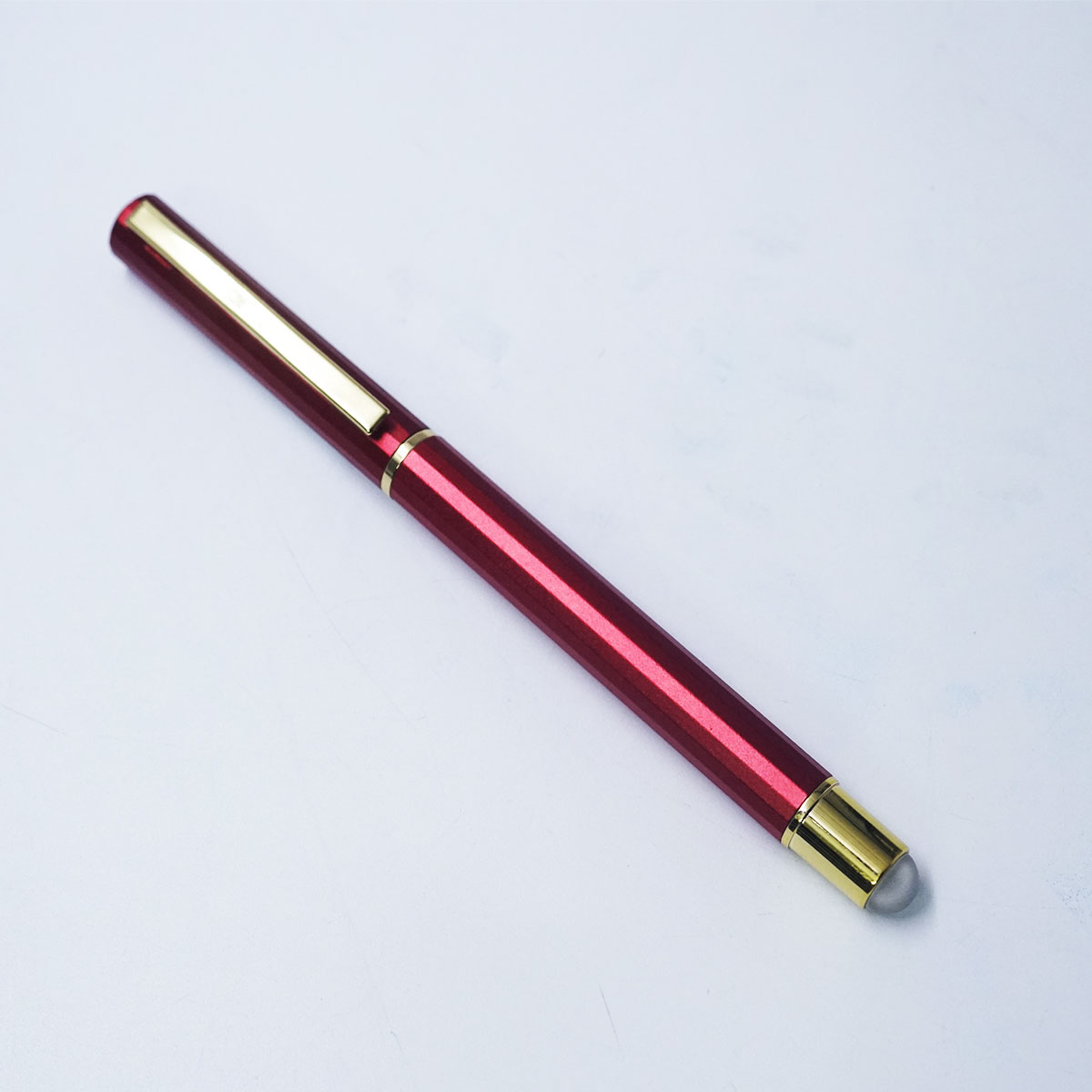 Yiren 3835 Glossy Red With Gold Color Cap Type Fine Nib Fountain Pen ...