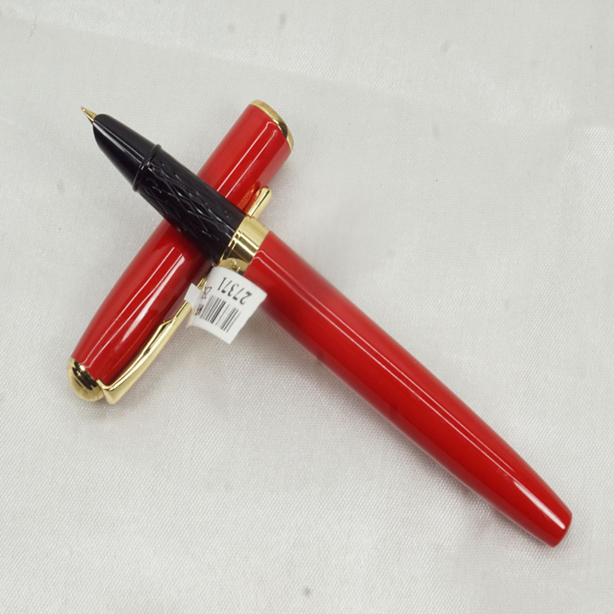 Dikawen K2 Glossy Red Color Body With Gold Clip Converter Type Fountain ...