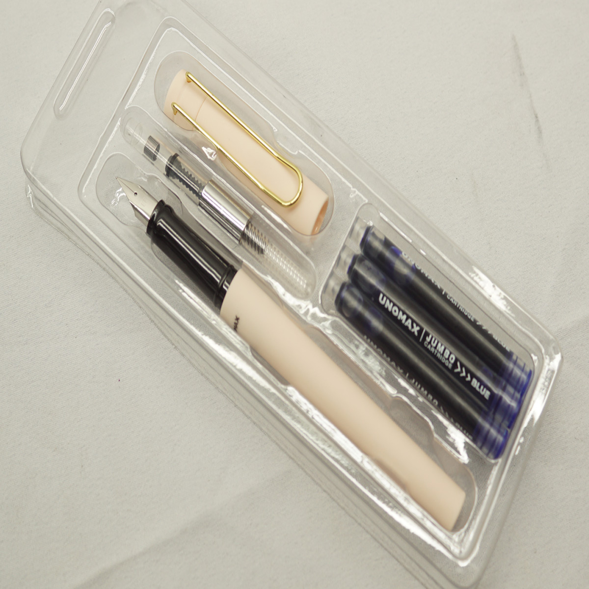 Unomax Ultima Pink Color Body and Cap with Gold Clip and ink Converter ...