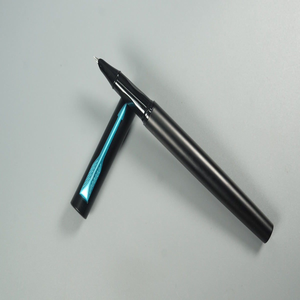 penhouse.in 30021 Matte Full Black Color Body with Sky Blue Clip Fine ...