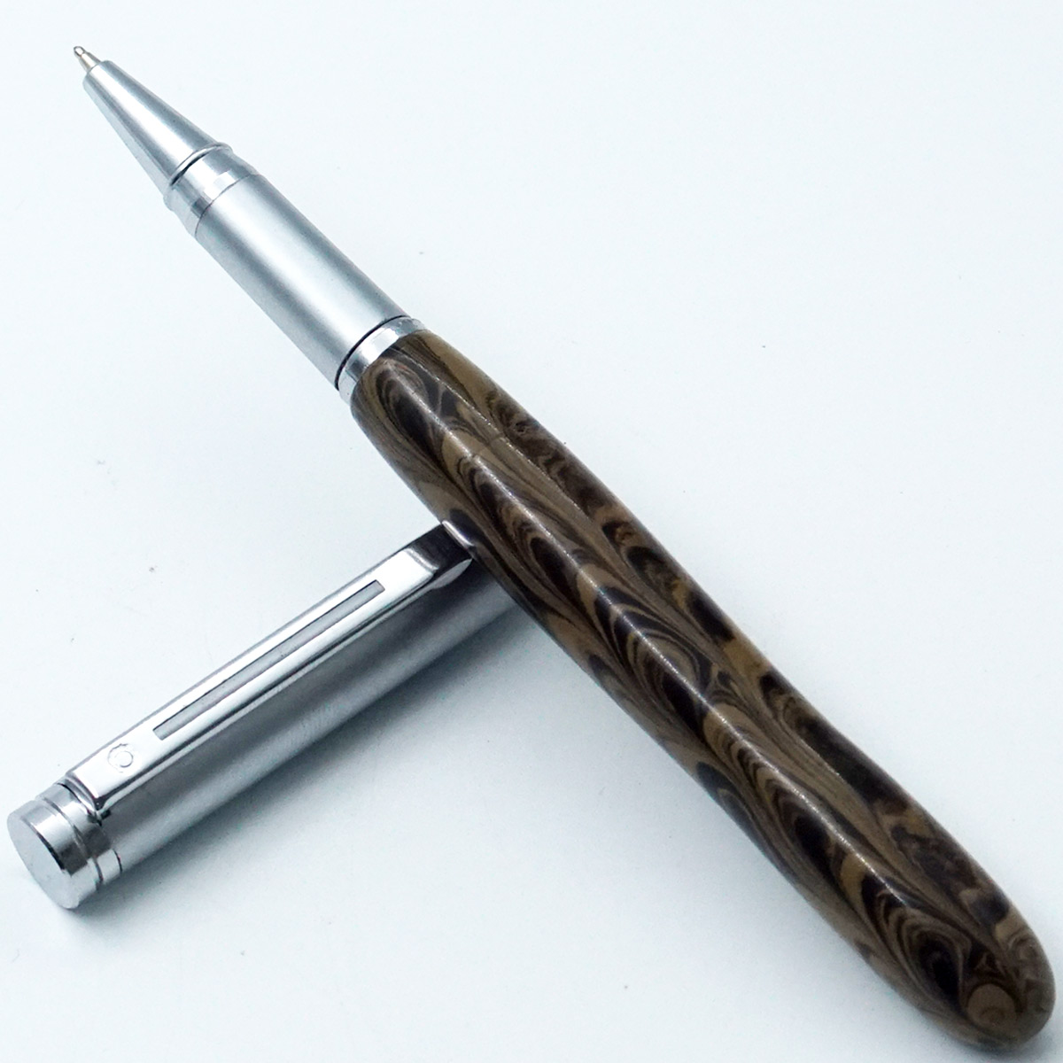 penhouse.in Handmade Brown With Black Color Ebonite Body And Silver Cap ...