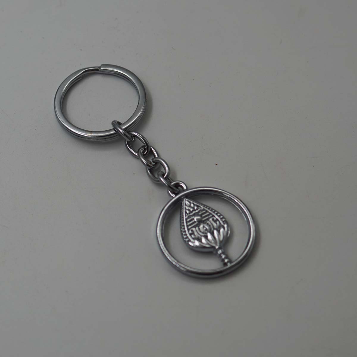 penhouse.in Sliver Murugan Vel Keychain SKU KP202